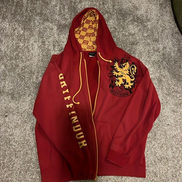 Jackets & Coats | Harry Potter London Wizarding World Jacket Gryffindor ...